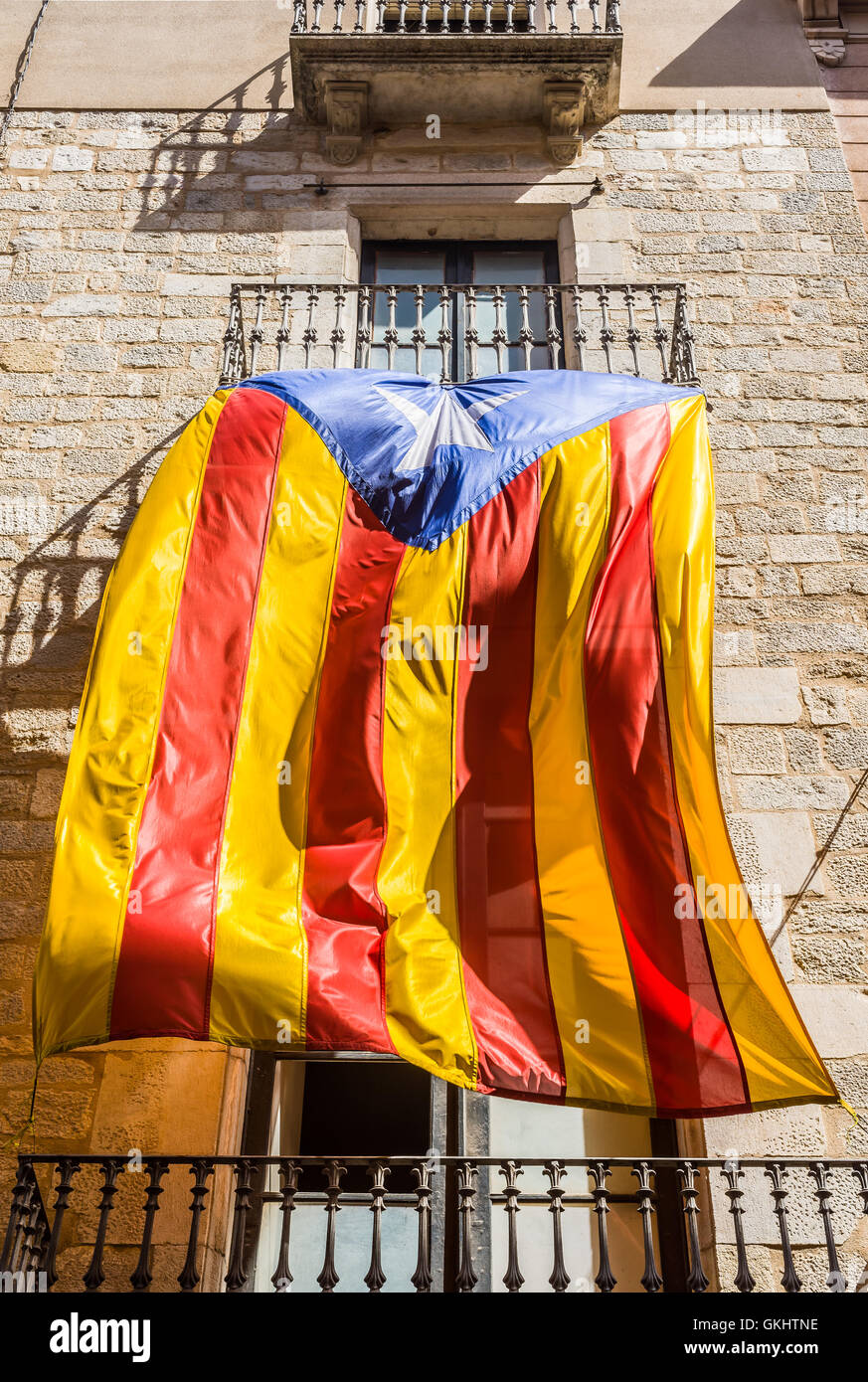 Flag of independence movement of Catalonia, called Estelada (unofficial ...