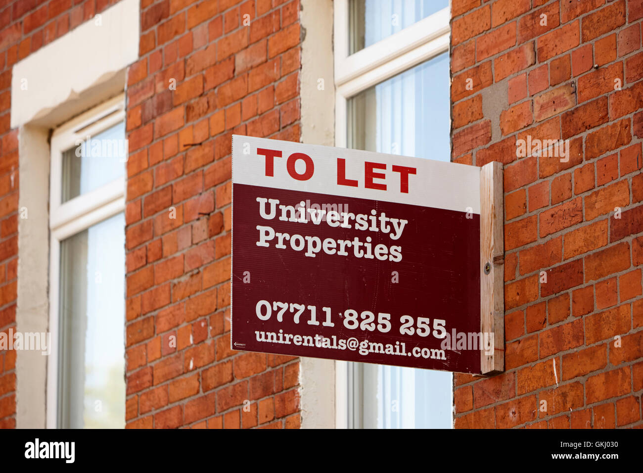 to let signs outside property in the holylands university area of ...