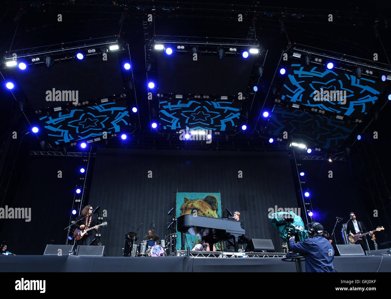 BBC Radio 1's Big Weekend - Performances - Day 1 - Tom Odell Featuring ...