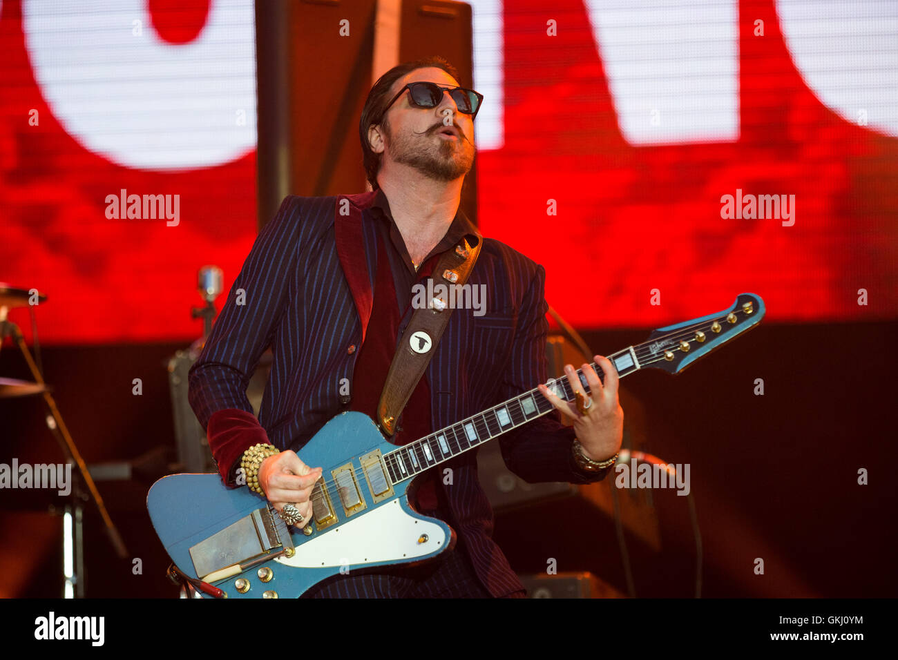 Rock in Rio Lisboa 2016 - Day 3 - Performances - Rival Sons Featuring ...
