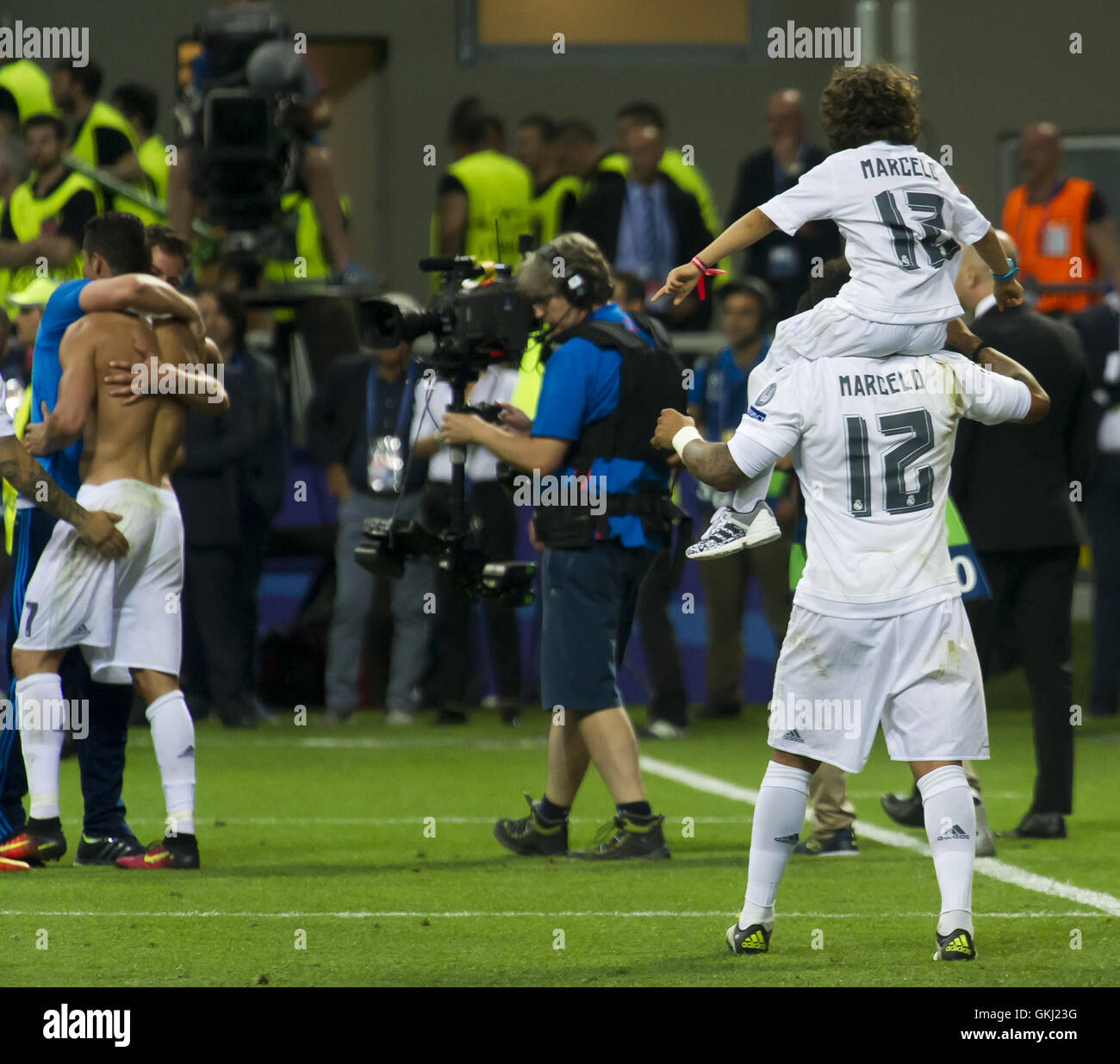 The UEFA Champions League Final 2016 - Real Madrid 5 (1) vs Athletico ...