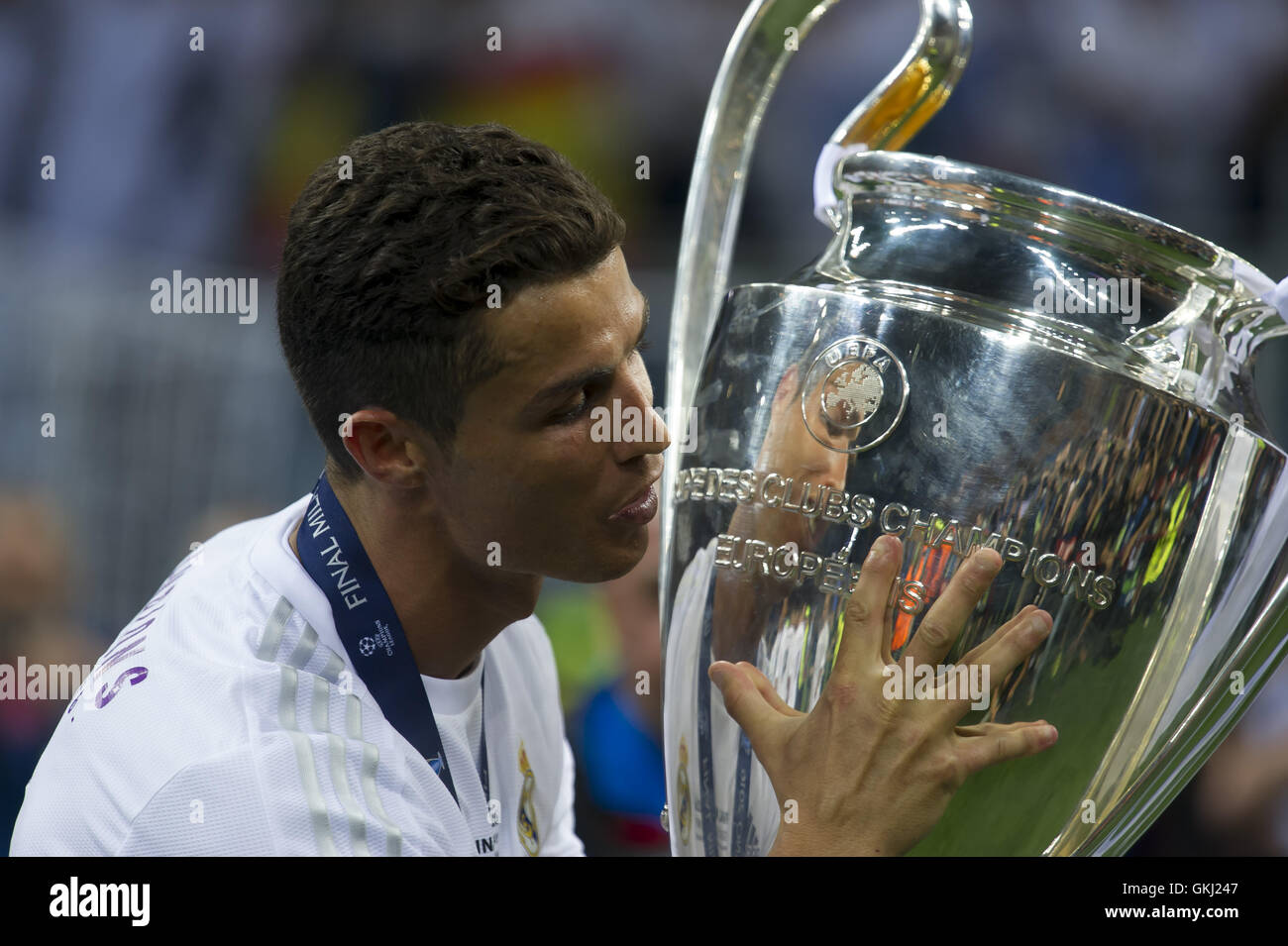 The UEFA Champions League Final 2016 - Real Madrid 5 (1) vs Athletico ...