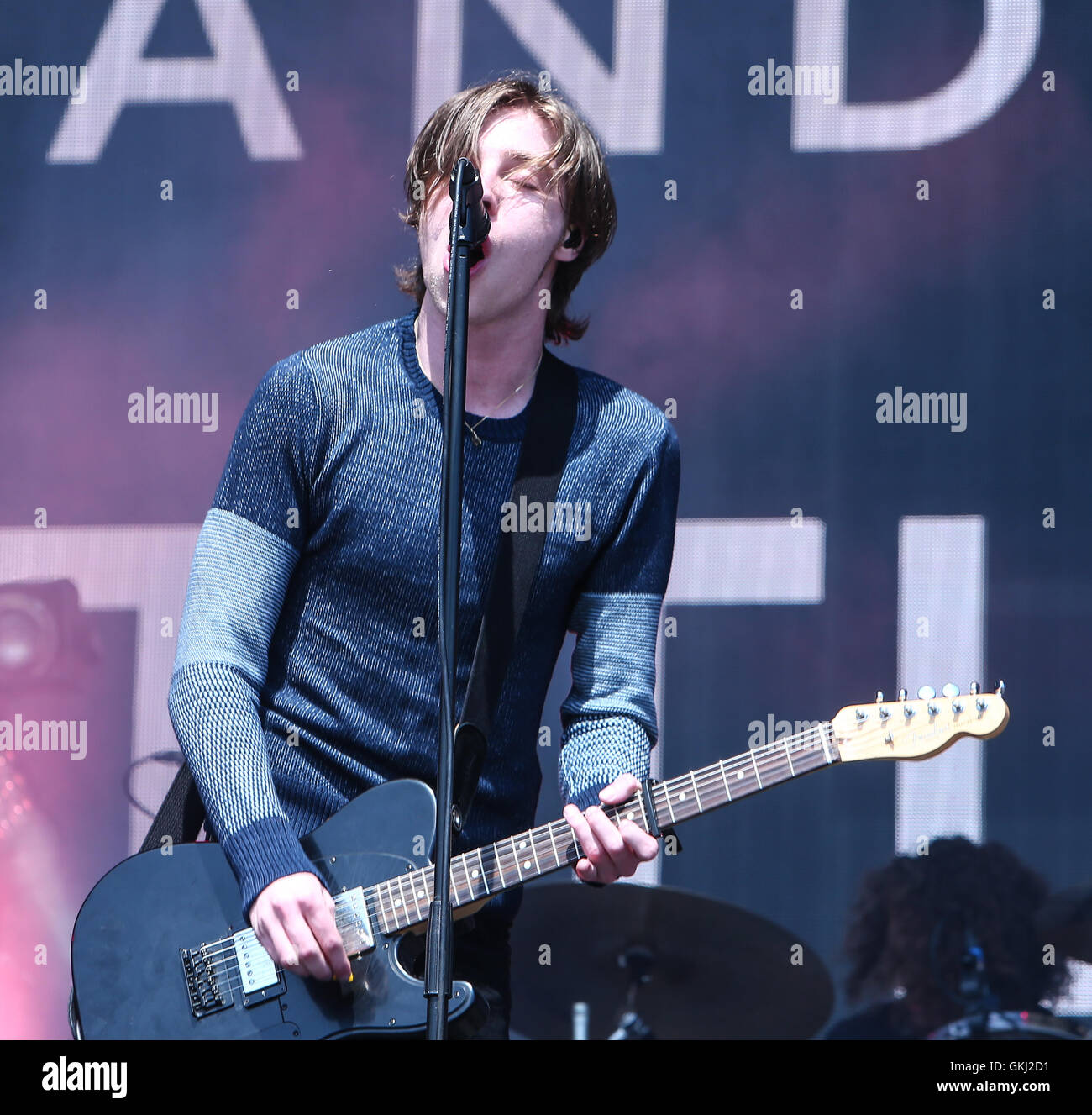 Catfish and the Bottlemen - Main Stage - Radio 1 Big Weekend at ...