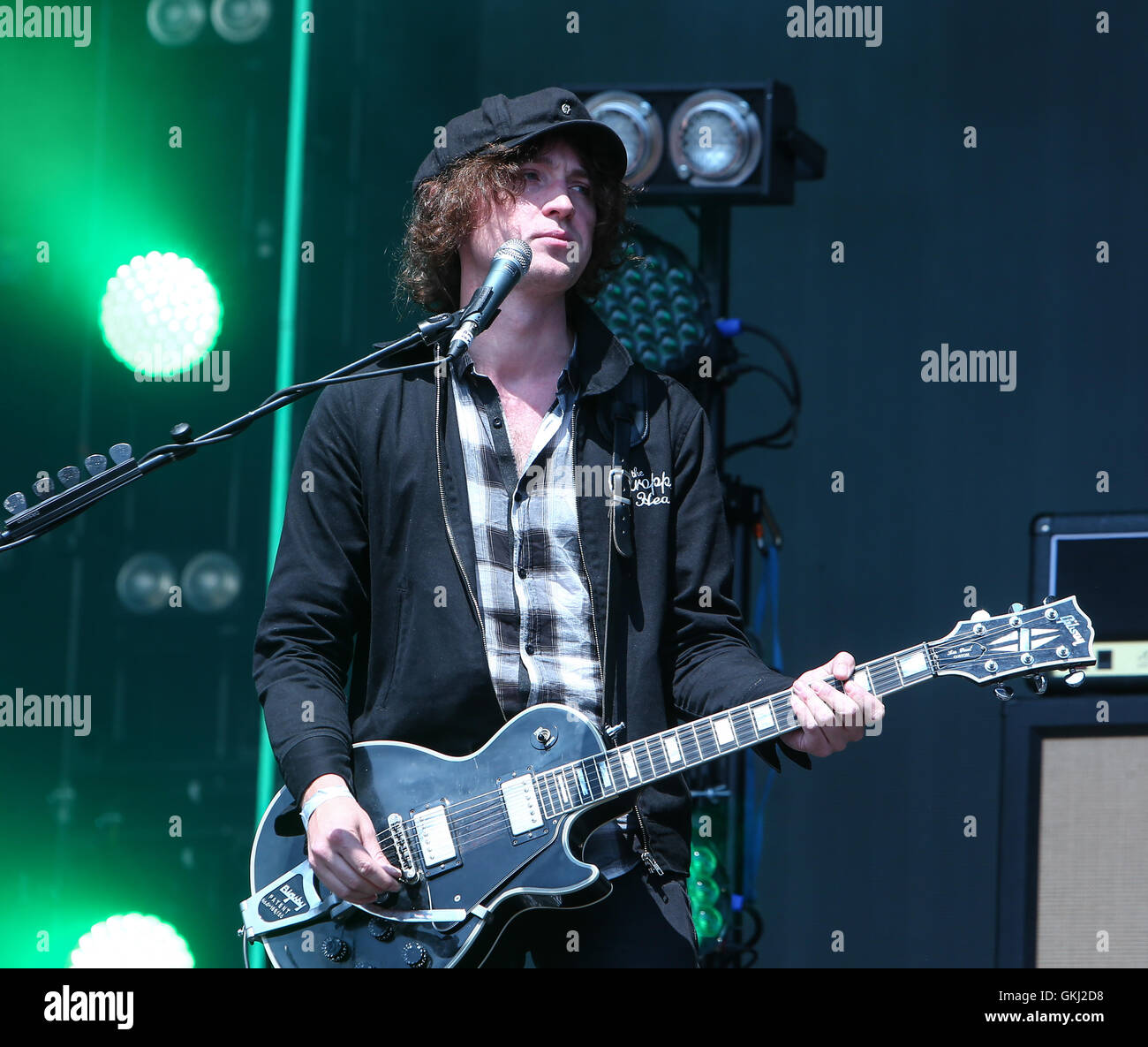 Catfish and the Bottlemen - Main Stage - Radio 1 Big Weekend at ...