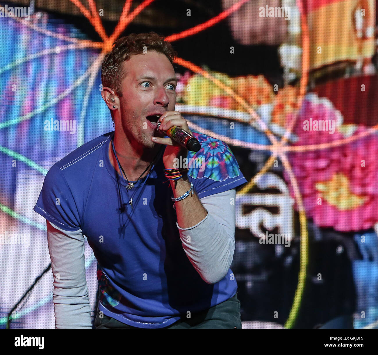 Coldplay - BBC Radio 1's Big Weekend - Day 2 at Powderham Castle ...
