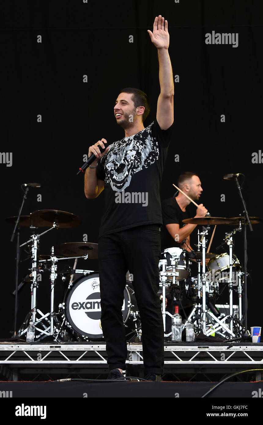 Elliot john gleave showbiz vfestival hi-res stock photography and ...