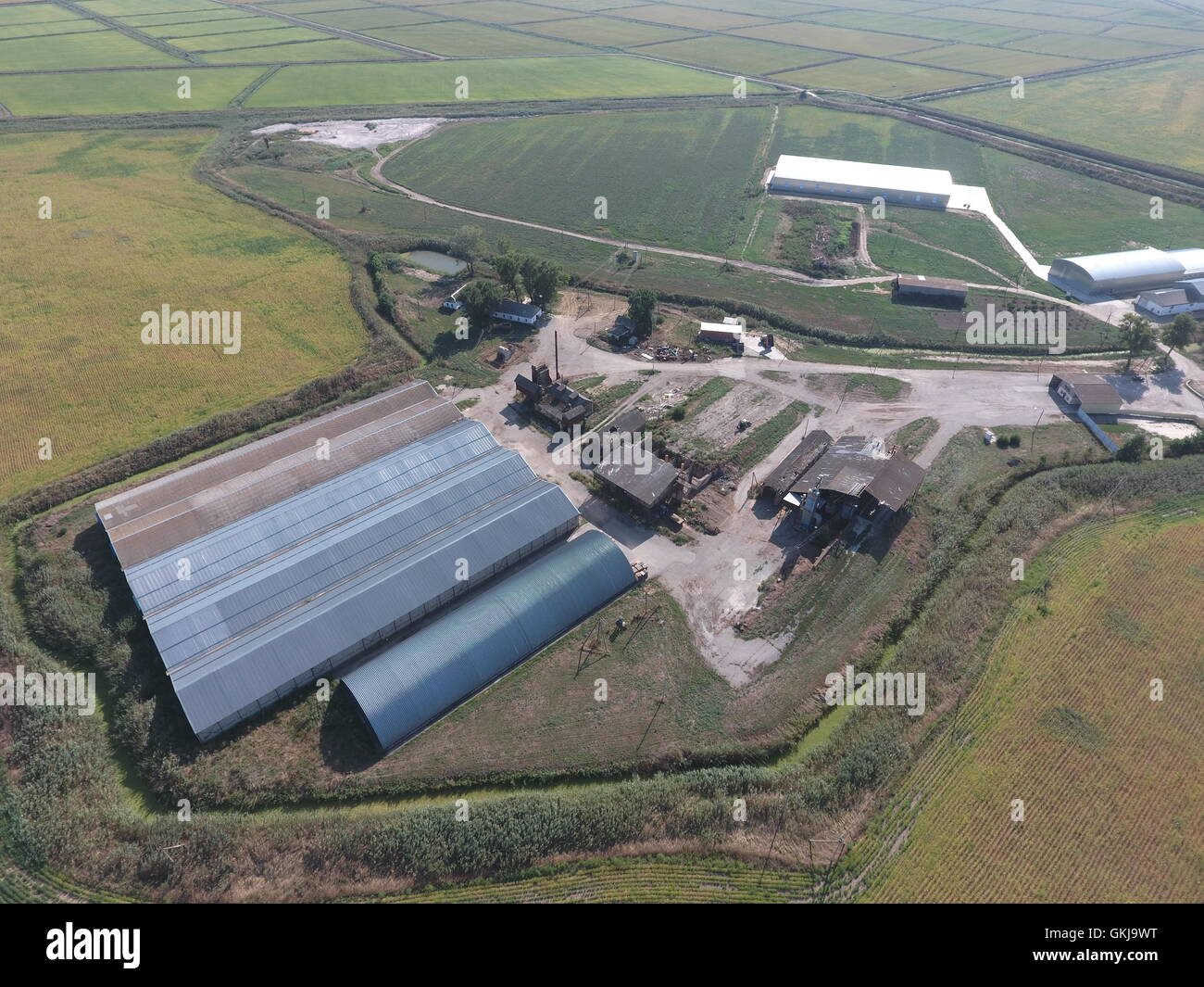Top view hangars hangar galvanized hi-res stock photography and images ...
