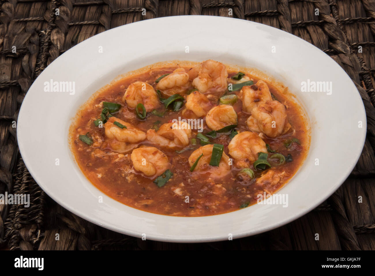 Sweet chilli prawns cooked Singaporean style Stock Photo - Alamy
