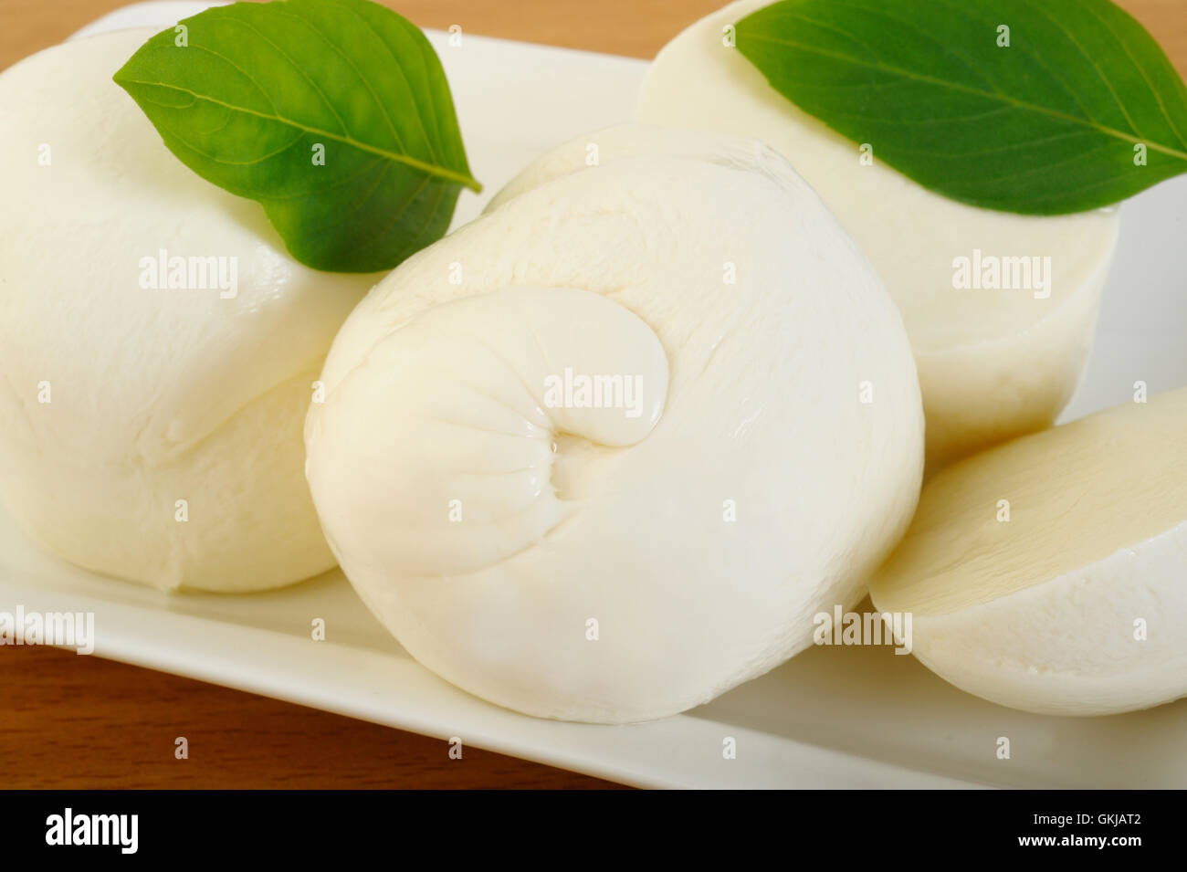 Fresh mozzarella cheese hi-res stock photography and images - Alamy