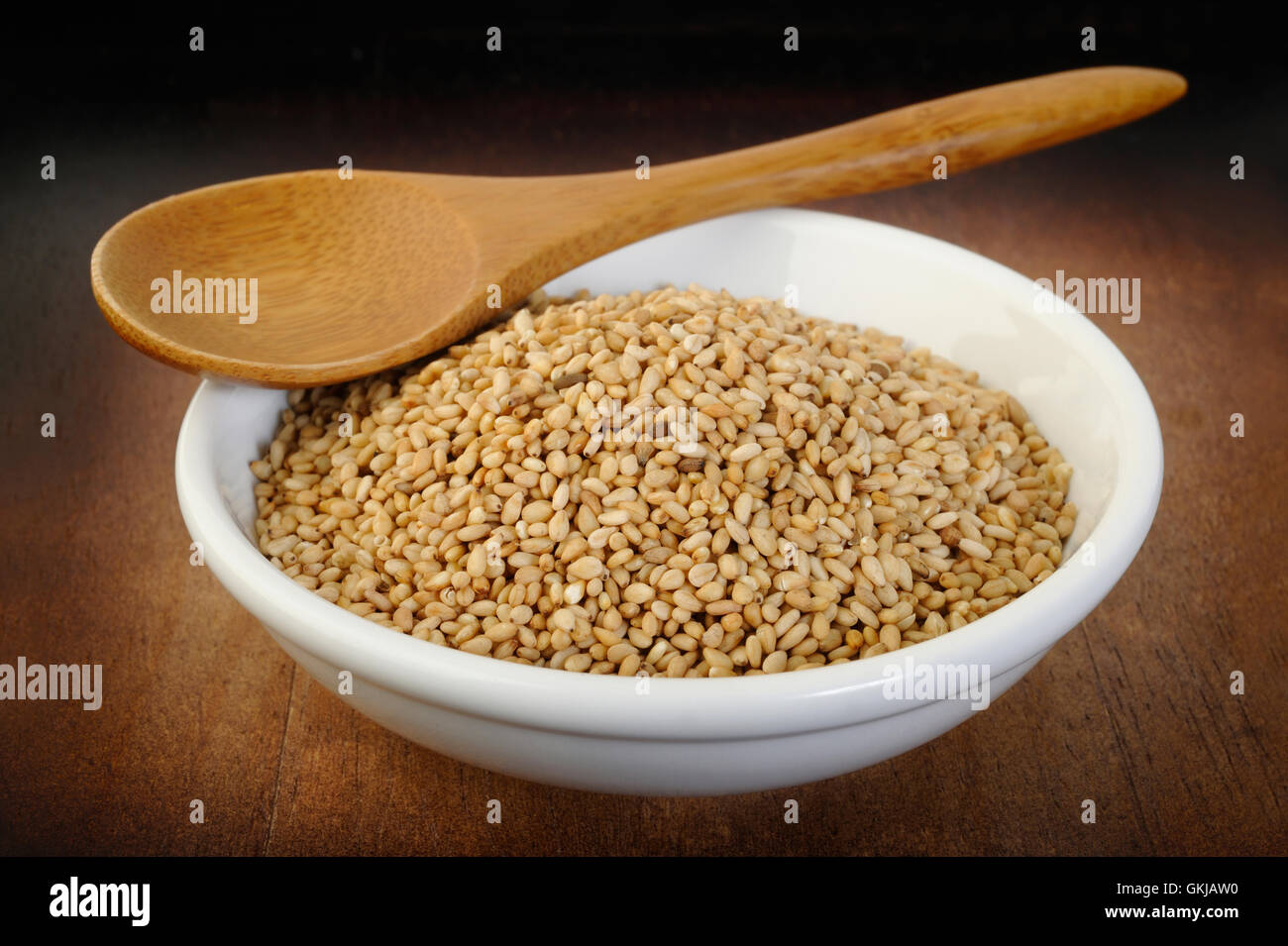 roasted sesame seeds Stock Photo - Alamy