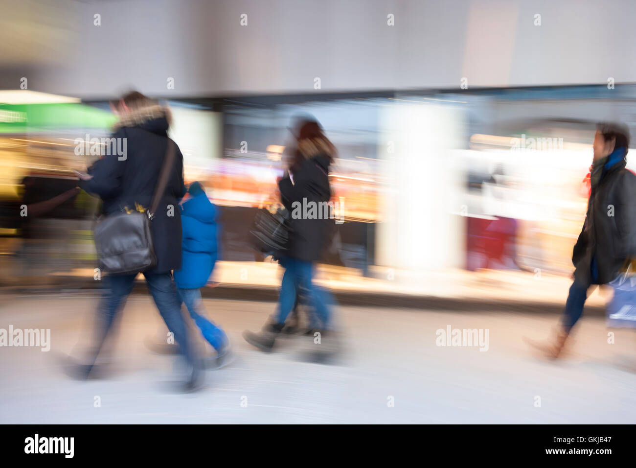 Blurred mall, people walking, zoom effect Stock Photo - Alamy