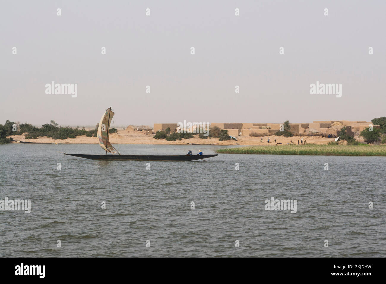 Pinasse boat hi-res stock photography and images - Alamy
