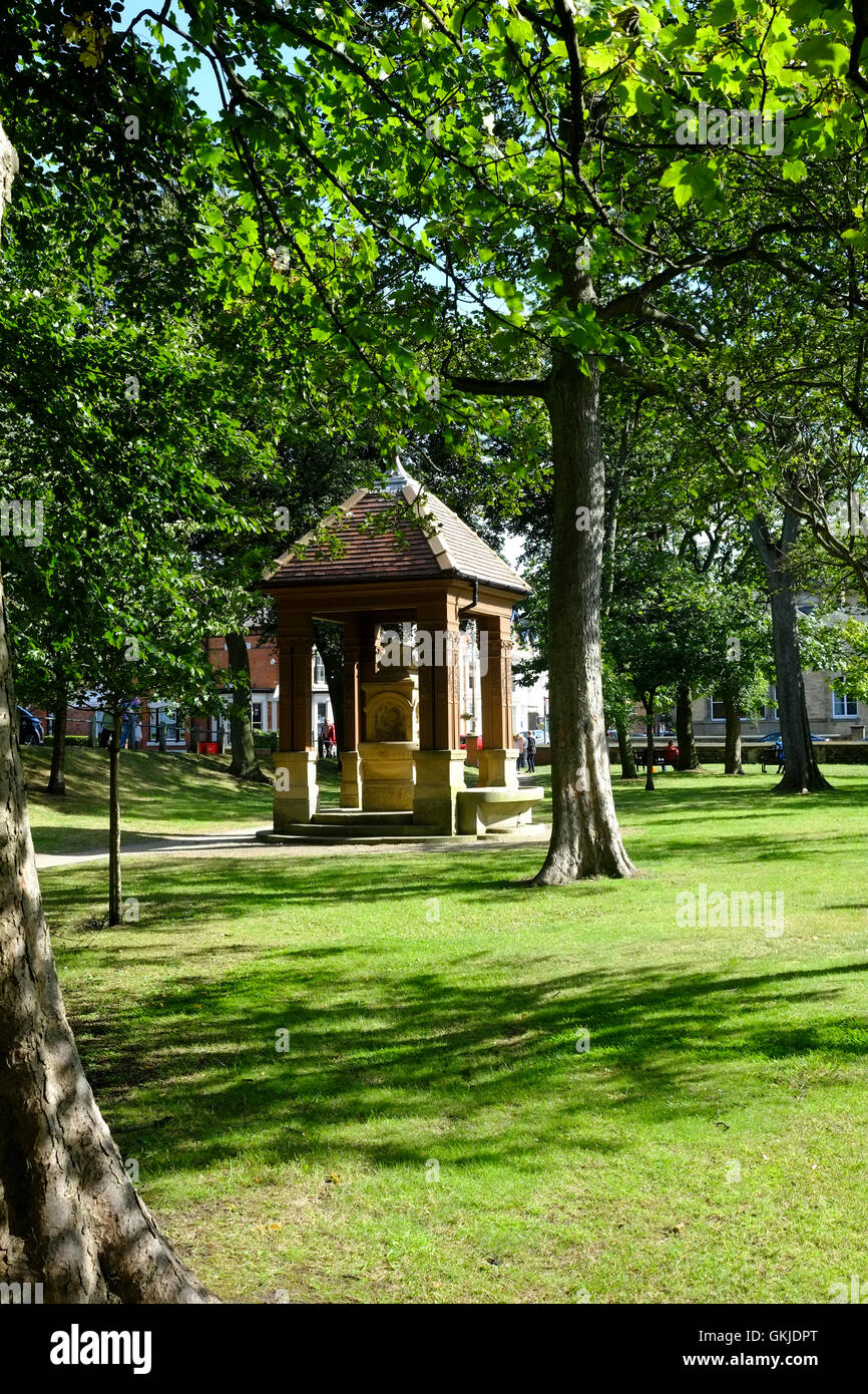 Fountain, Station Square, Lytham Stock Photo - Alamy