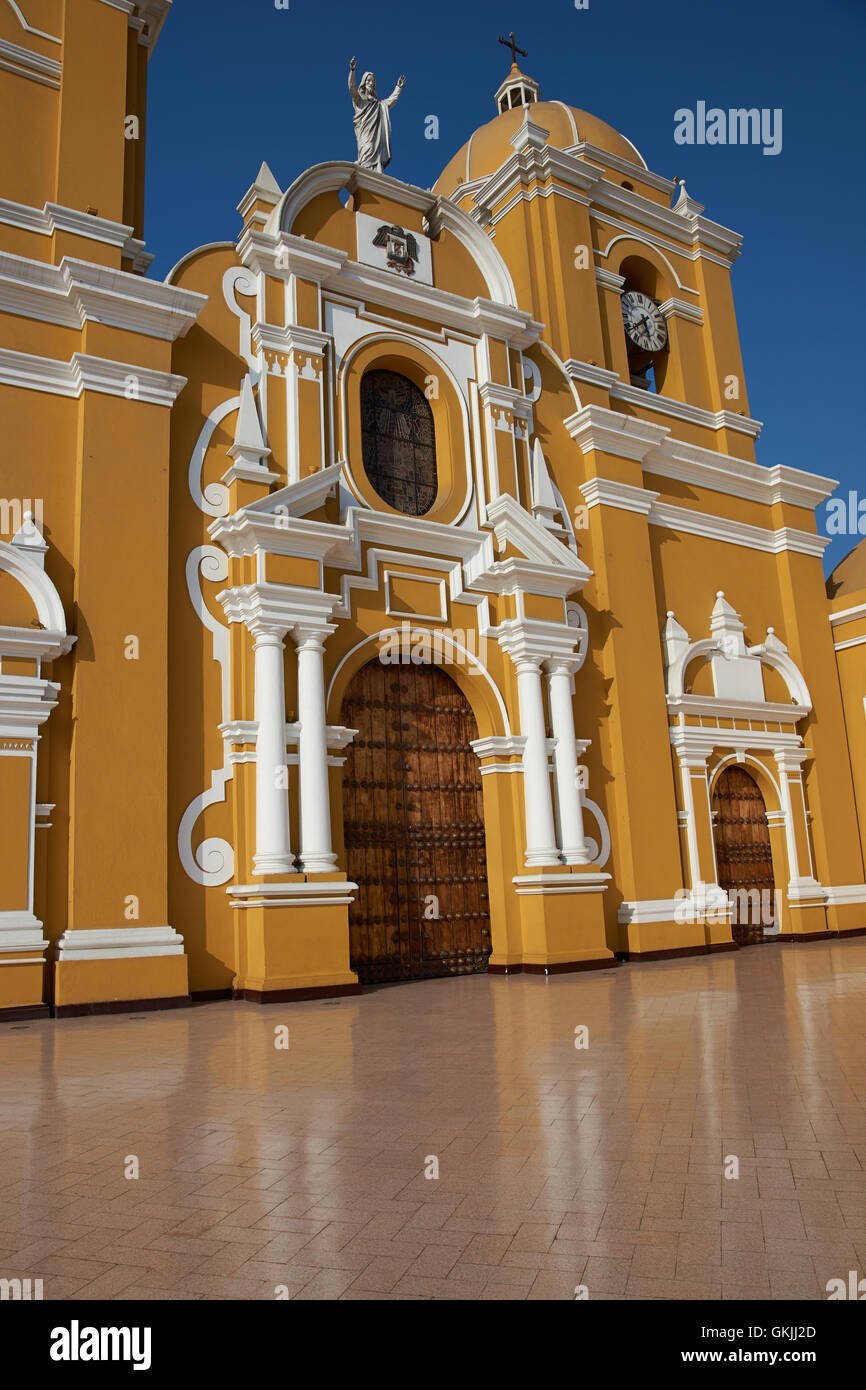 Bright yellow colonial style Cathedral in the Plaza de Armas of ...