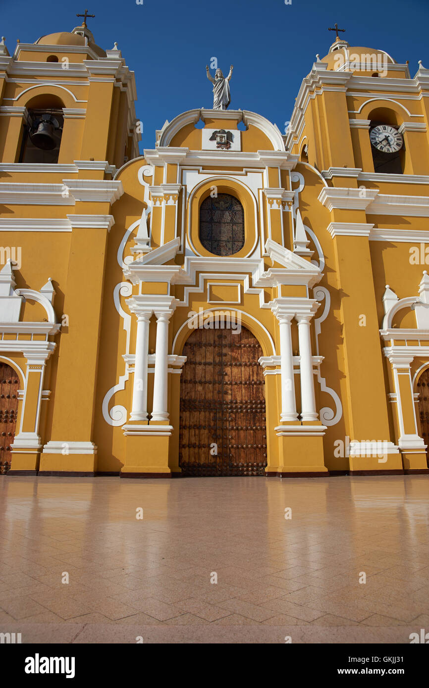 Bright yellow colonial style Cathedral in the Plaza de Armas of ...
