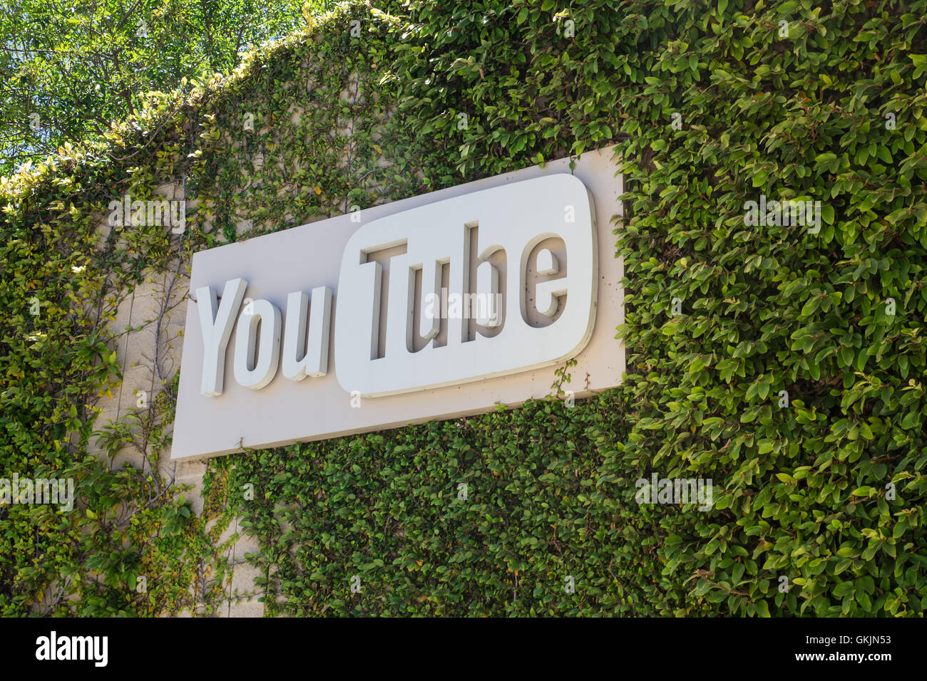 Youtube headquarters hi-res stock photography and images - Alamy