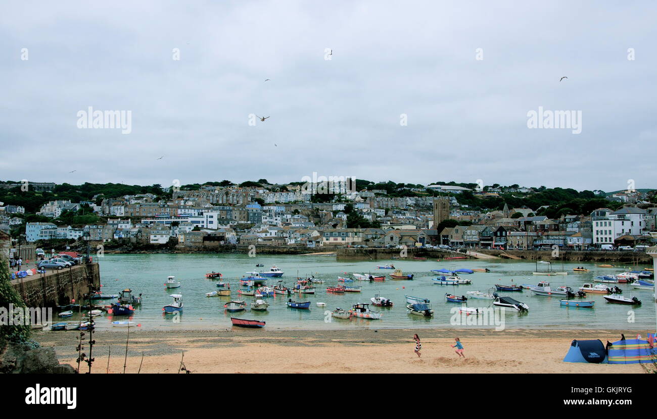 Port of St Ives in the summer of 2016 Stock Photo - Alamy