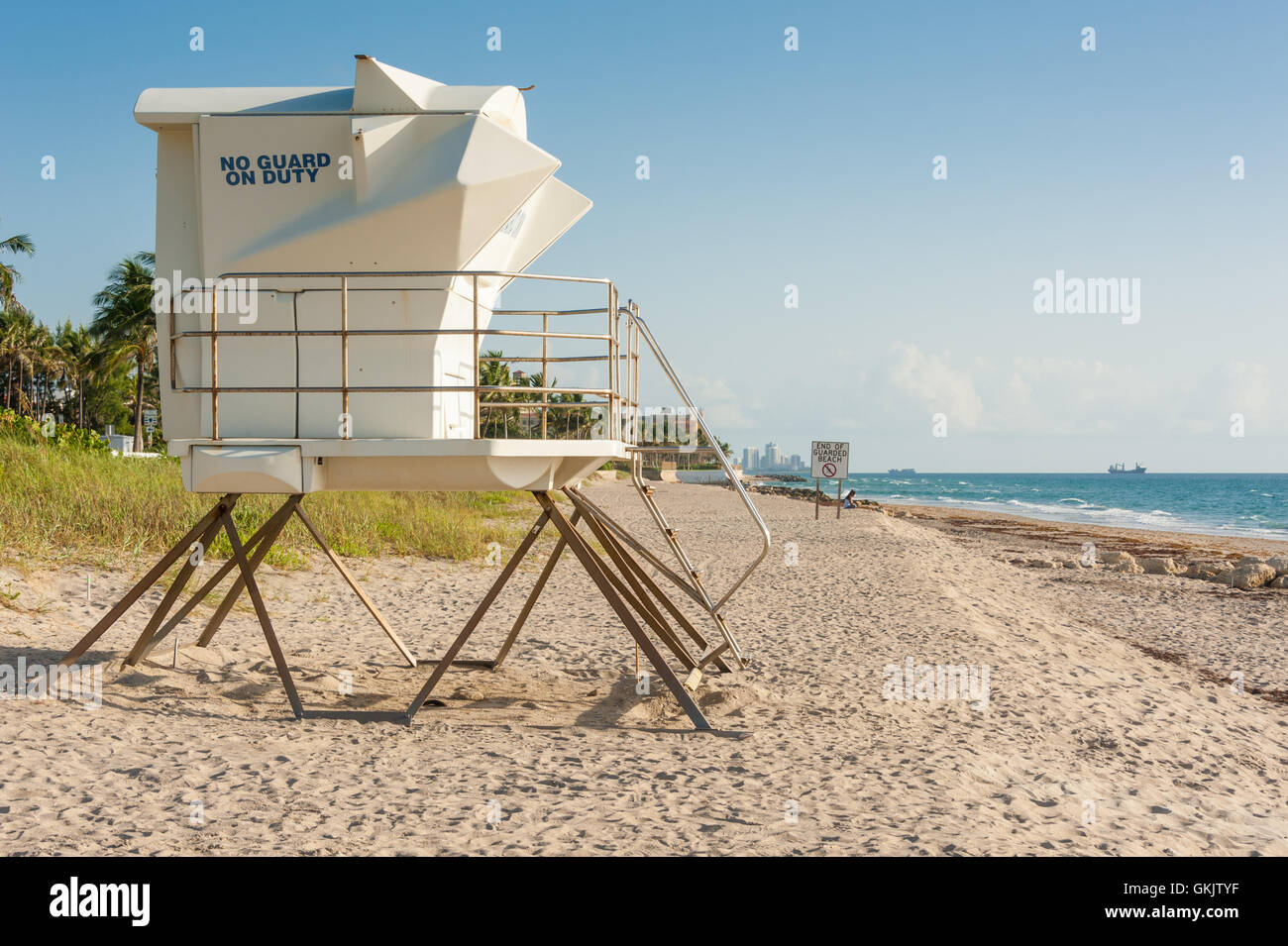 Palm Beach, Florida shoreline with beautify sandy beaches and jewel ...