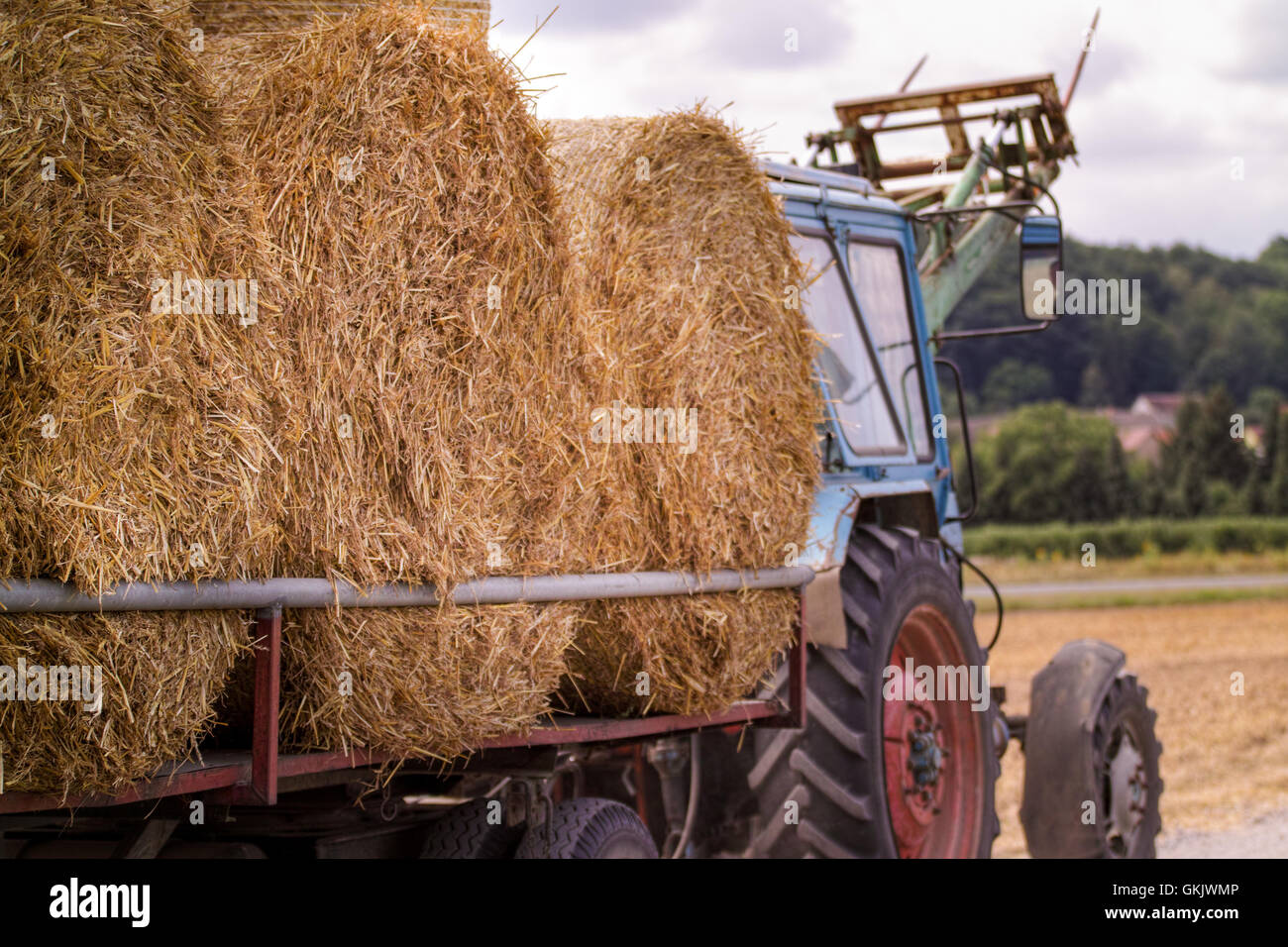 haystacks on tractor Stock Photo - Alamy