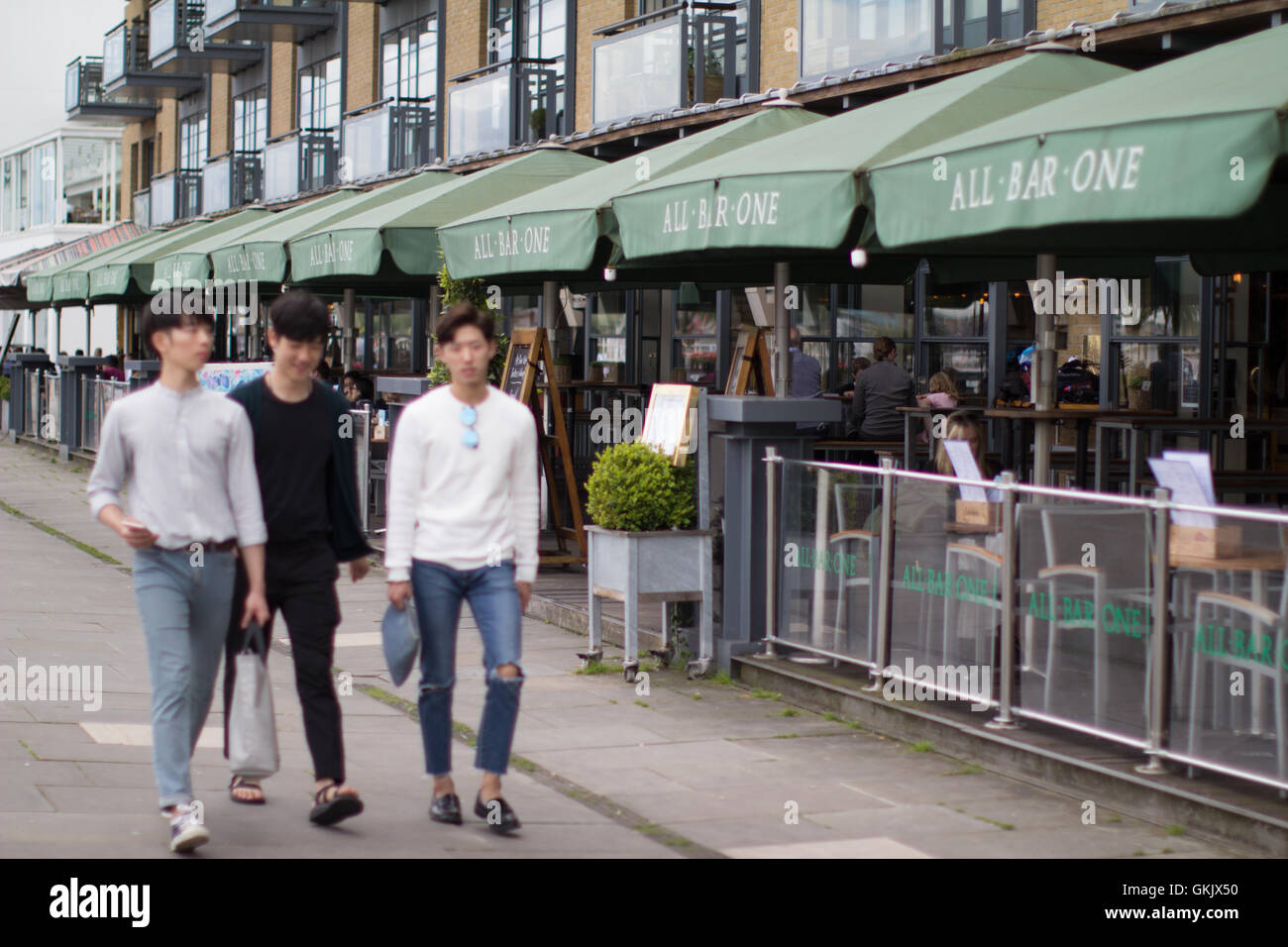 All bar one bar london hi-res stock photography and images - Alamy