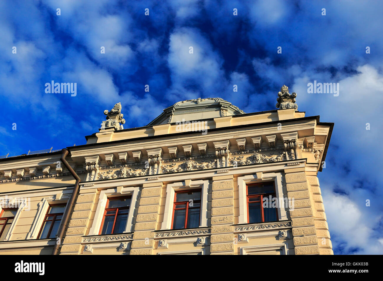 Classical building exterior detail hi-res stock photography and images ...