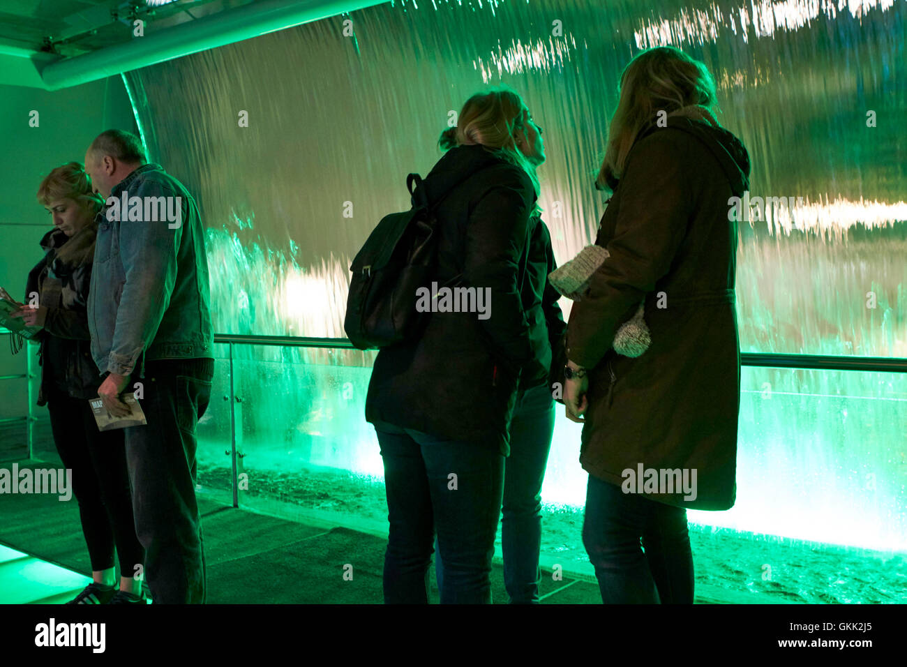 Women waterfall hi-res stock photography and images - Alamy