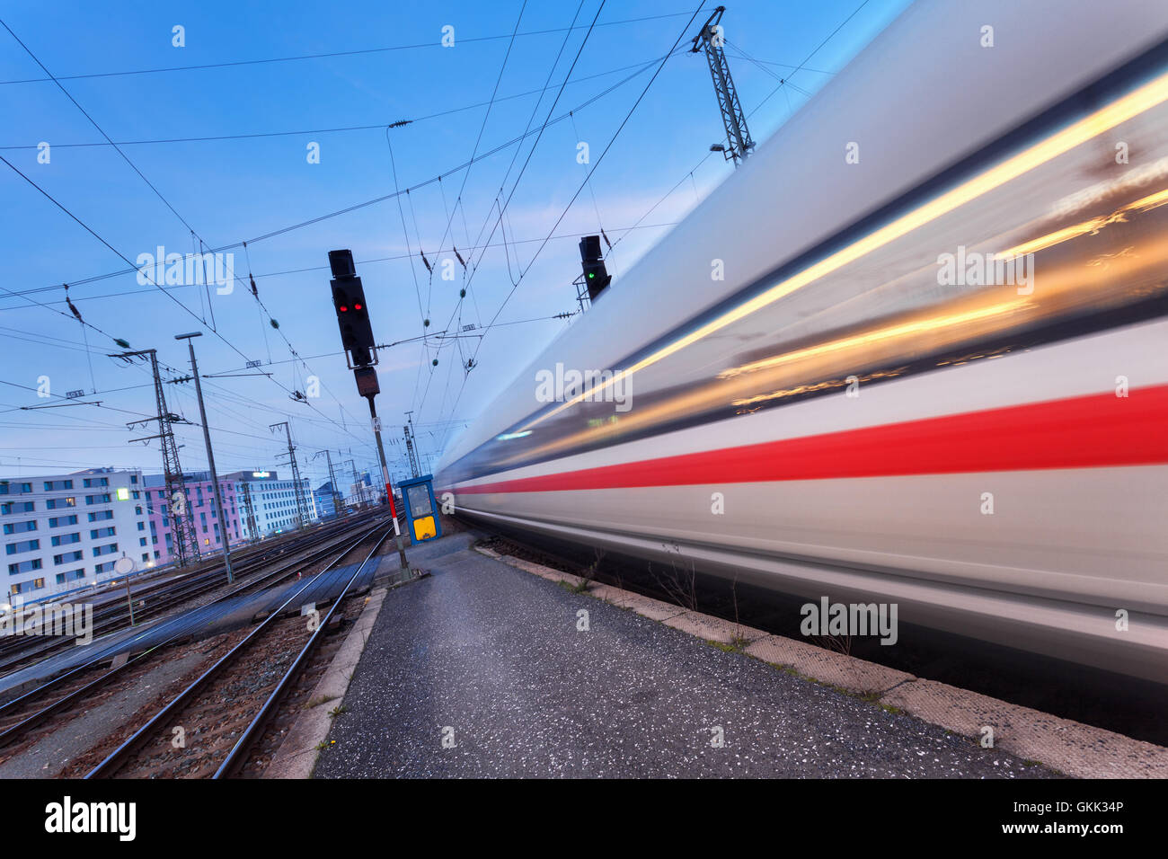 Railway station night train hi-res stock photography and images - Alamy