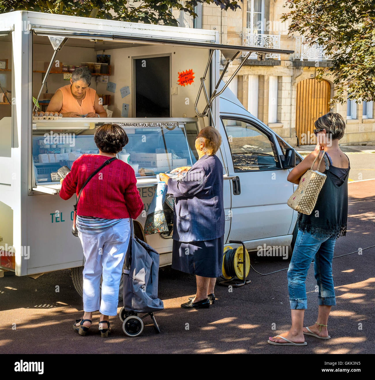 Roadside mobile dairy food van - France Stock Photo - Alamy
