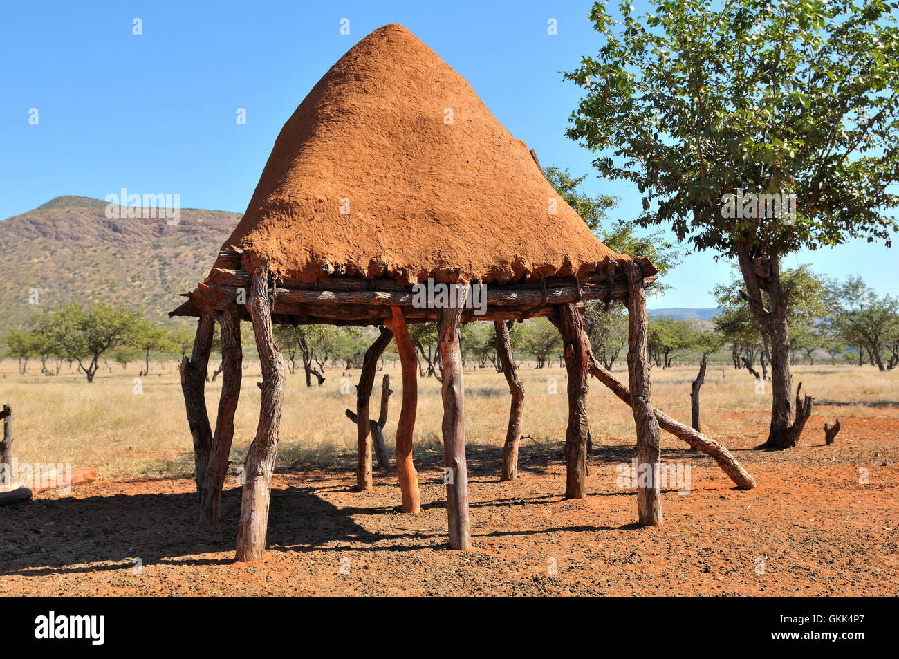 Indigenous food storage hi-res stock photography and images - Alamy