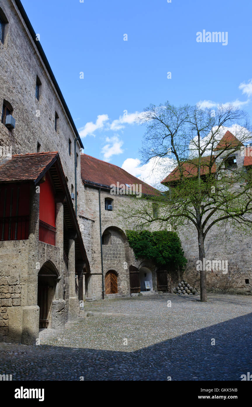 City burghausen with castle and blue sky hi-res stock photography and ...