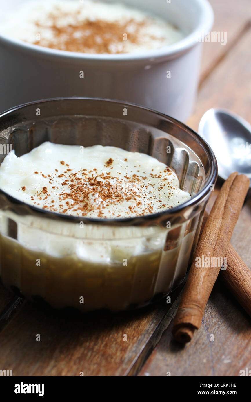 rice pudding with cinnamon Stock Photo - Alamy