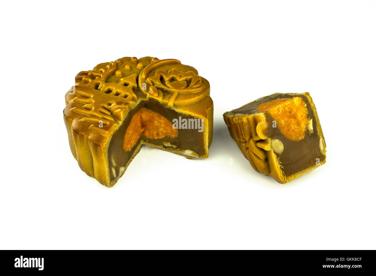 Mooncake chinese cut open hi-res stock photography and images - Alamy