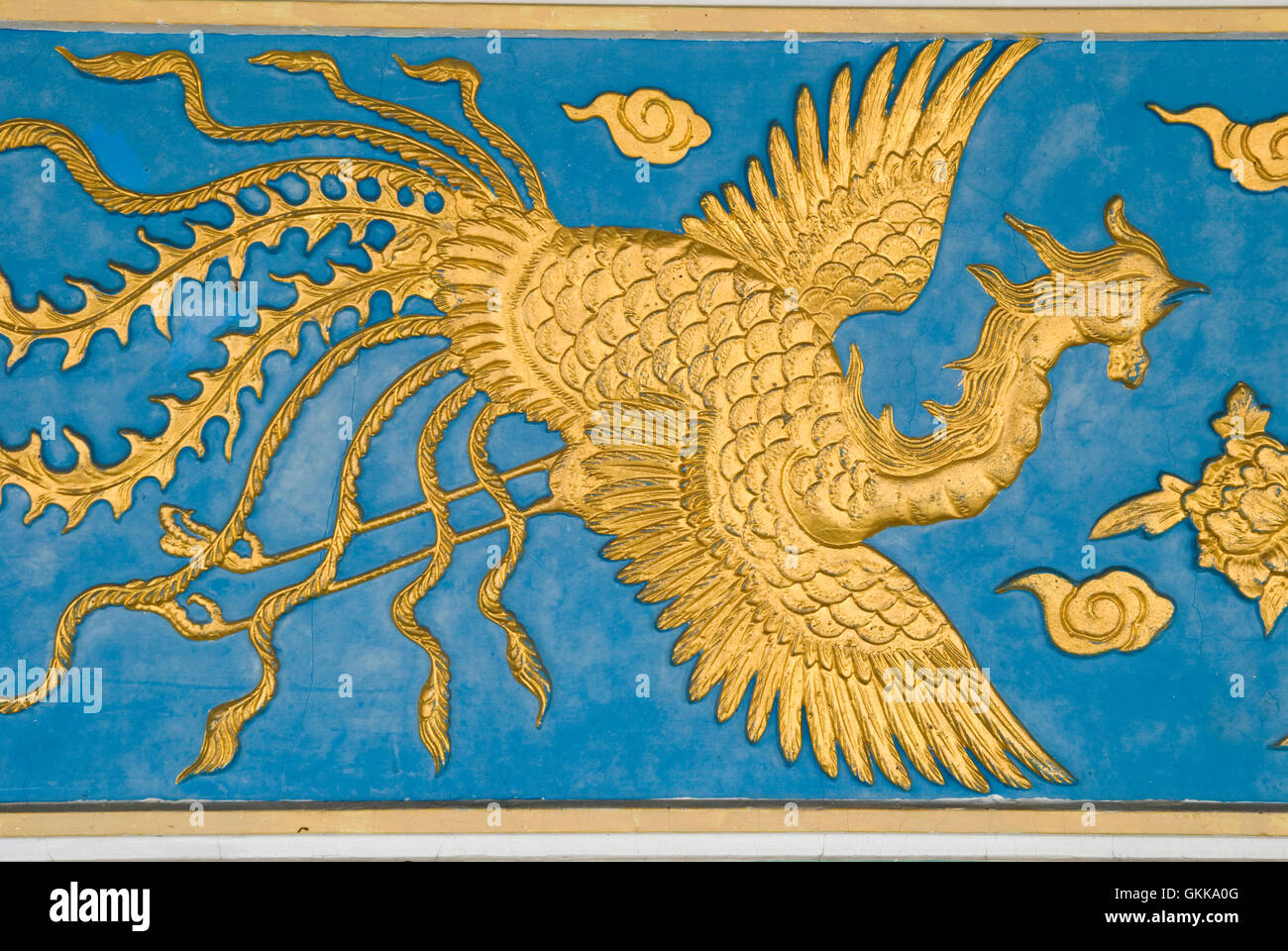 Phoenix china symbol hi-res stock photography and images - Alamy