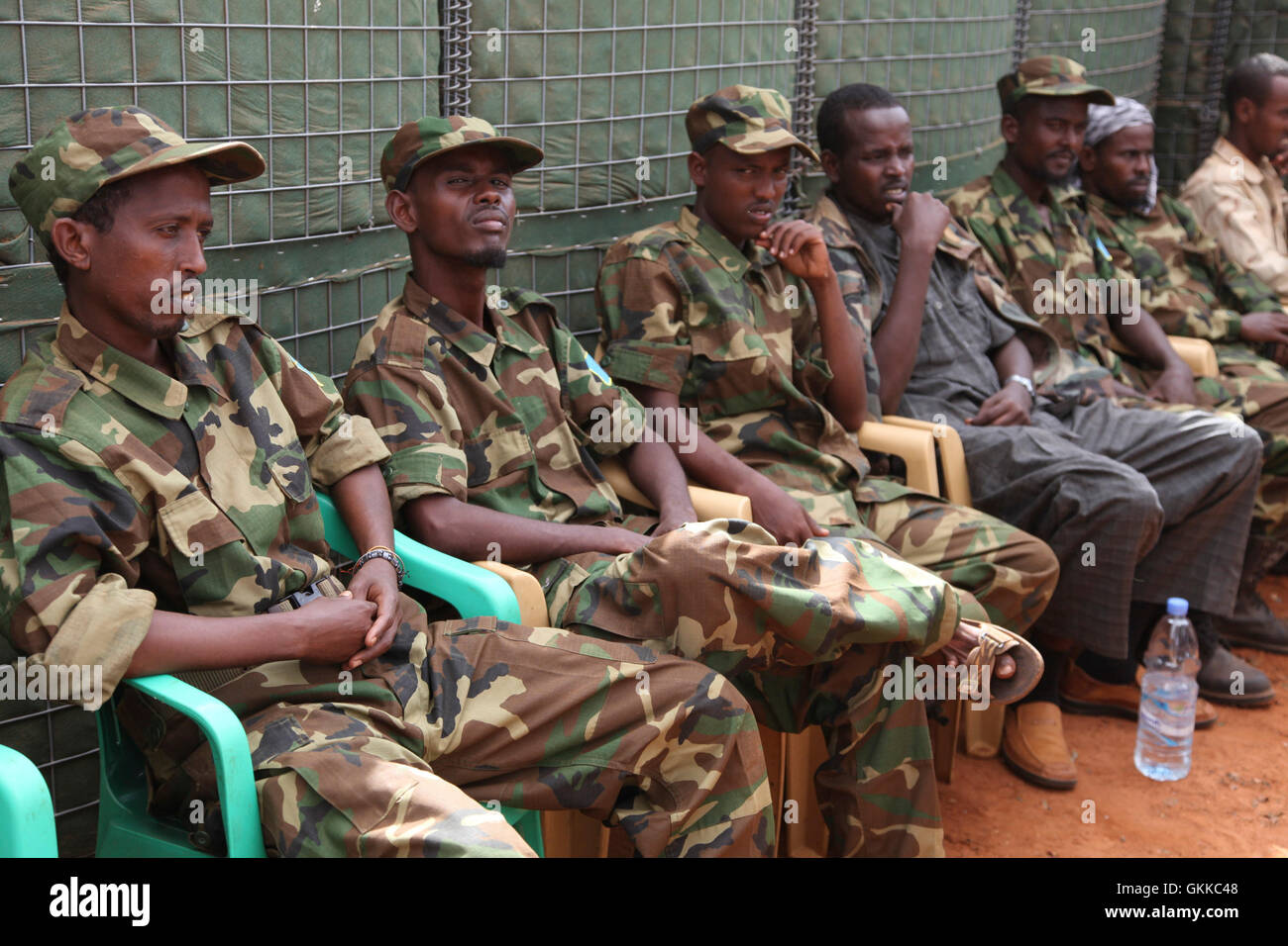 Militia fighters hi-res stock photography and images - Alamy