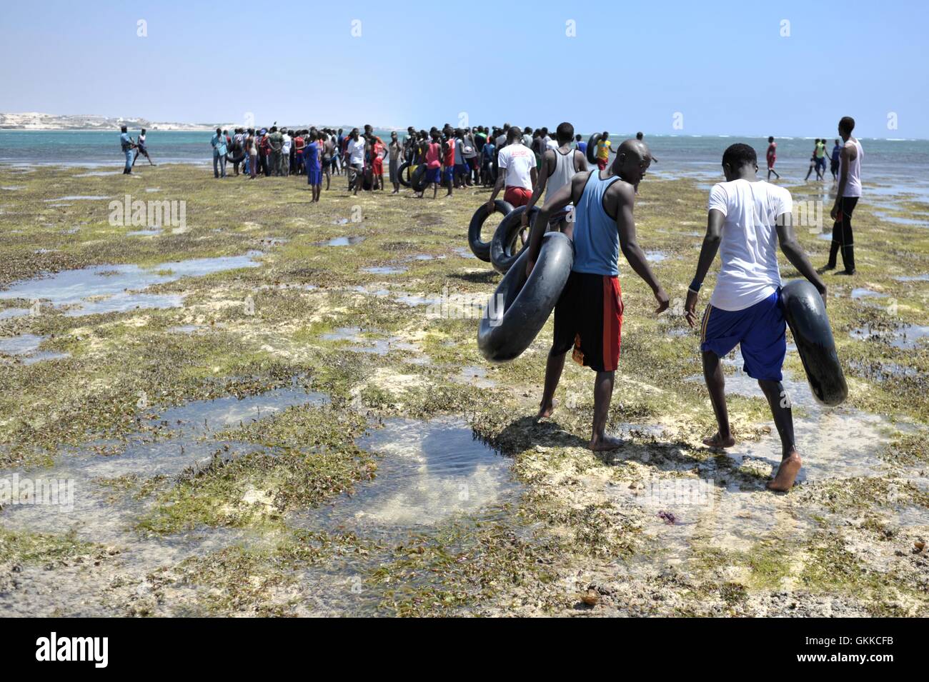 Lido beach mogadishu hi-res stock photography and images - Alamy