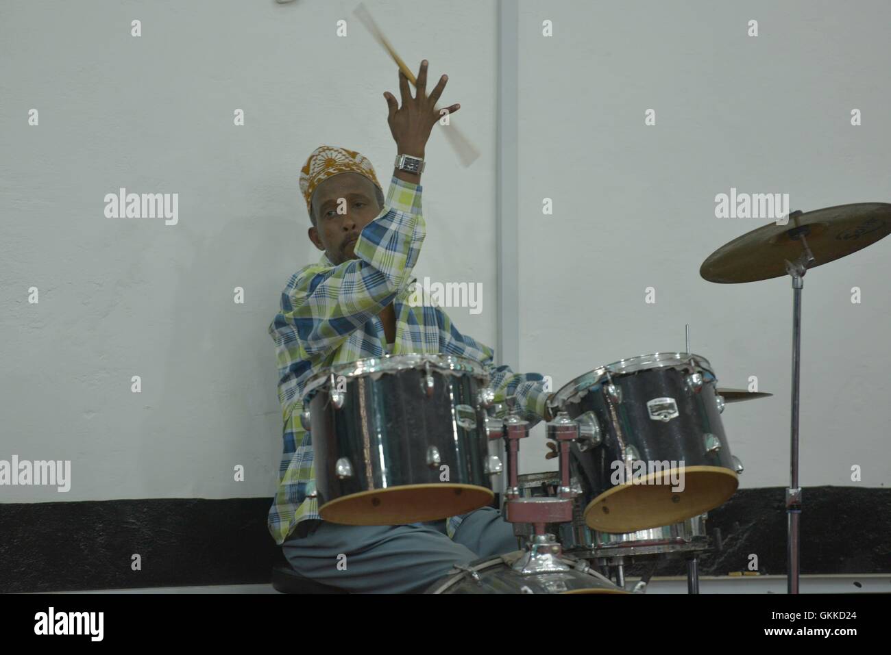 A drummer from the Haageen Police Band performs at the passing out ...