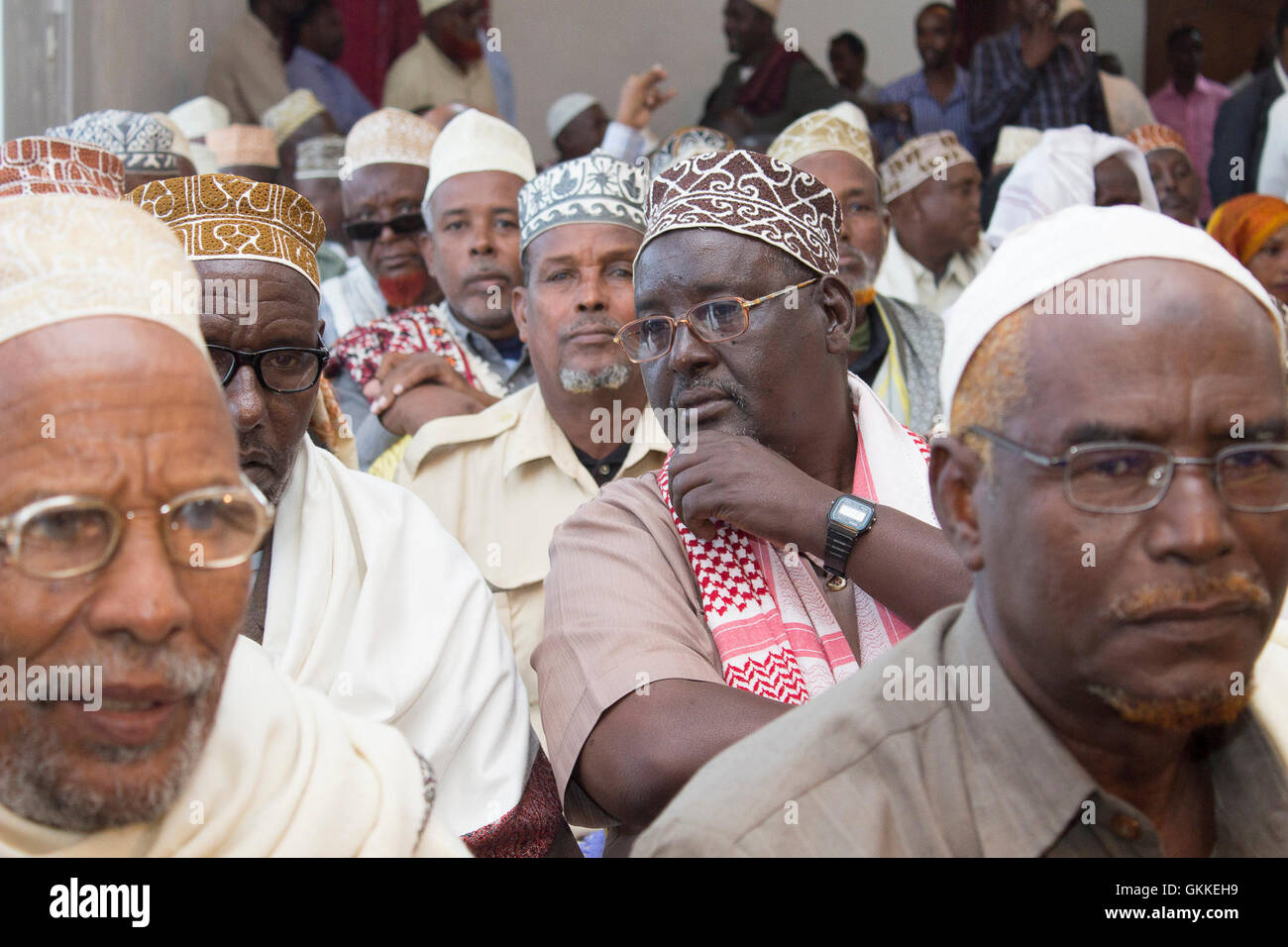 Elders from Baidoa wait for the start of the agreement ceremony for an ...
