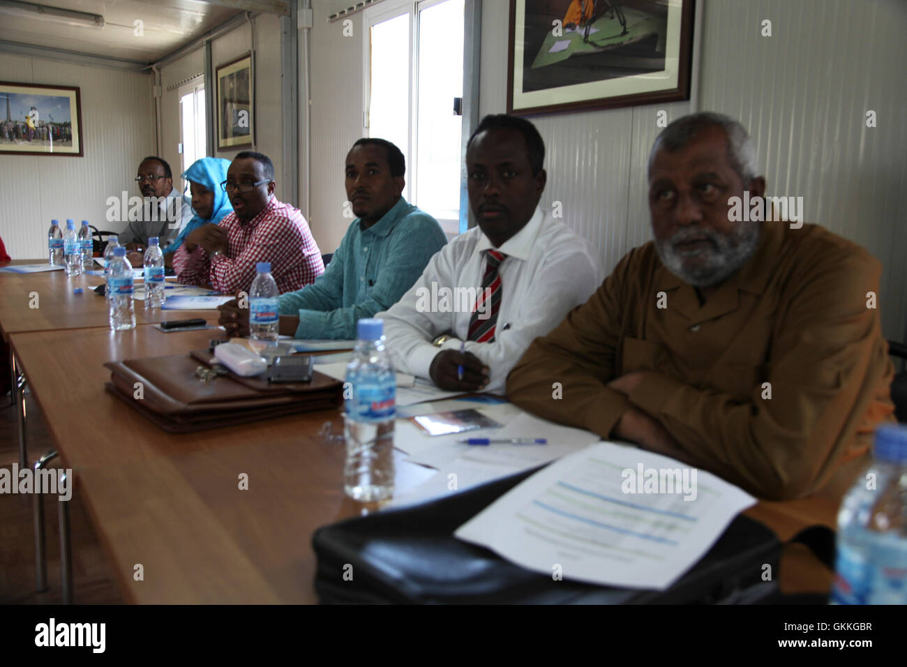 Somali parliament building hi-res stock photography and images - Alamy