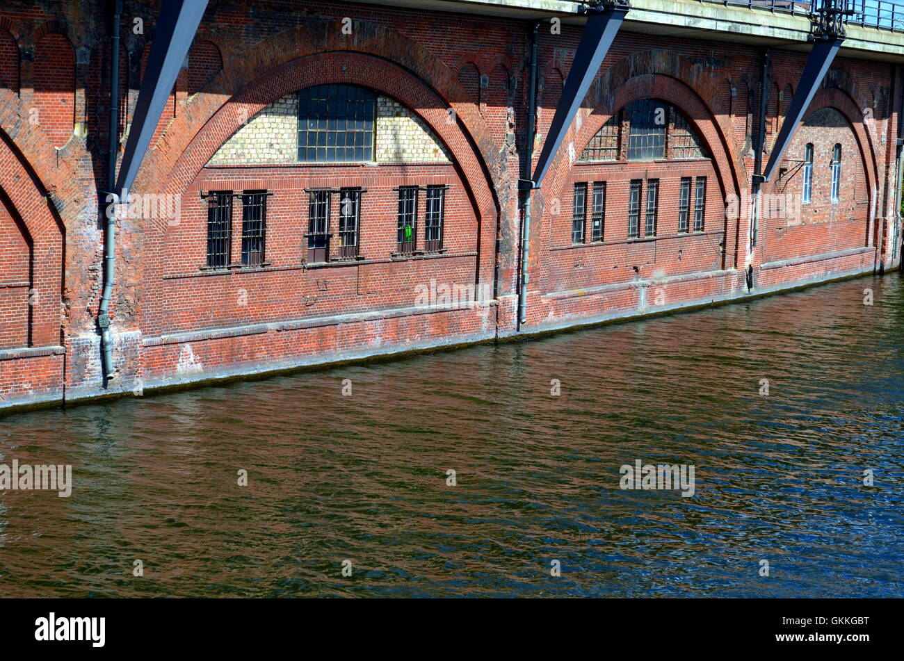 riverside construction bridge with red bricks and arches at spree ...