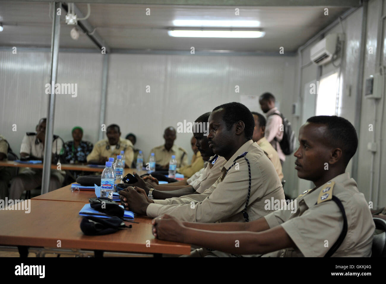 Senior Somali Police Officers complete a six-day Station Commanders ...
