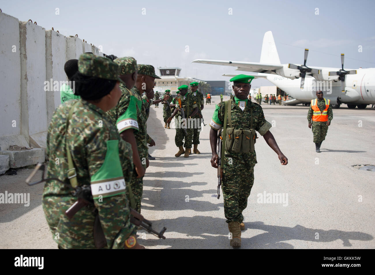 African union mission peacekeeping hi-res stock photography and images ...