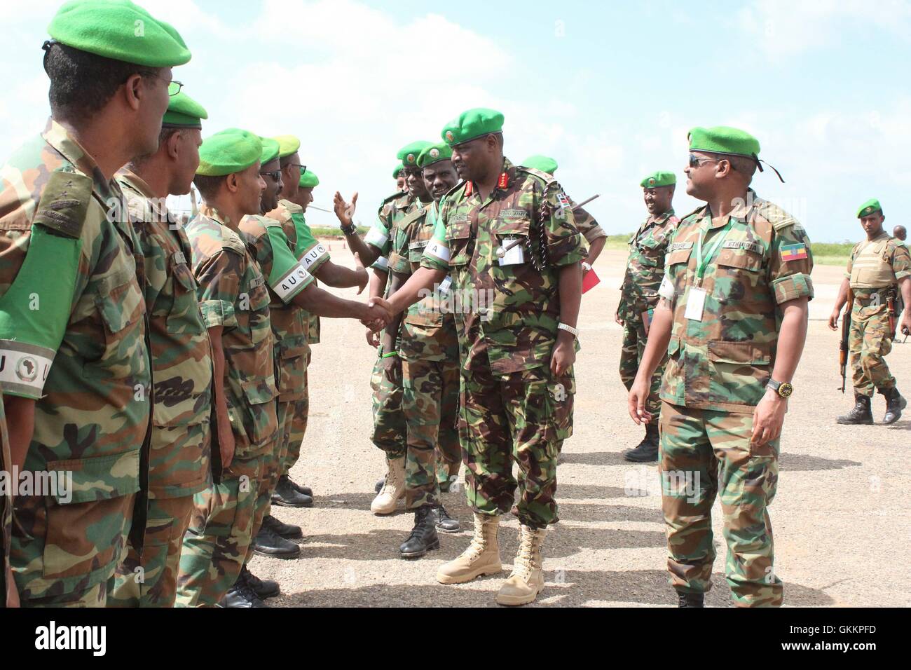 AMISOM Force Commander Lt. Gen. Jonathan Rono meets AMISOM Sector 3 ...