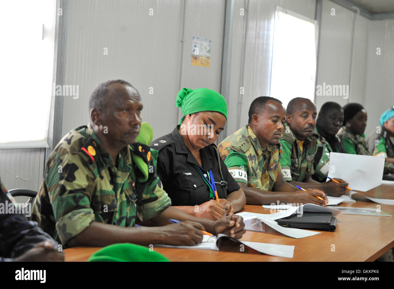 Senior officers from the African Union Mission in Somalia (AMISOM ...