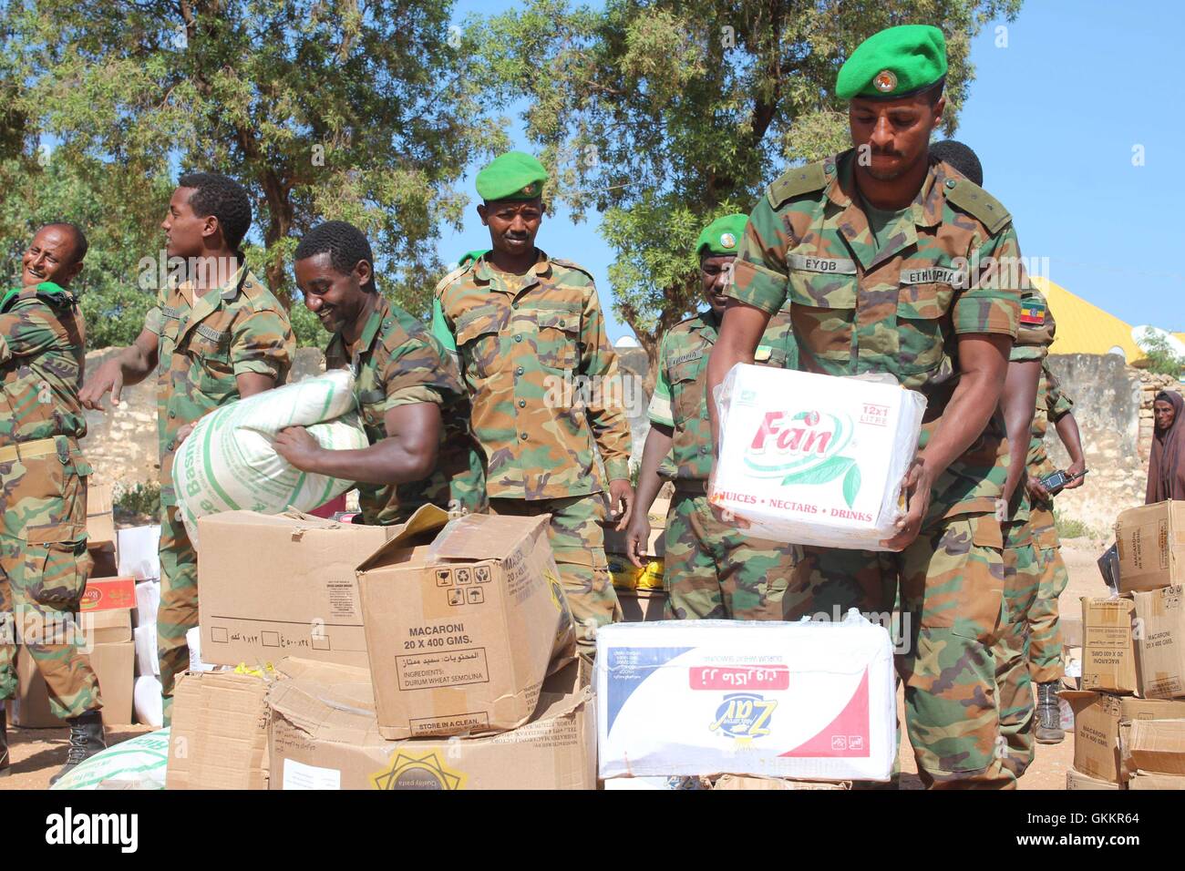 On January 9, 2016, Ethiopian troops from AMISOM unloaded food aid for ...