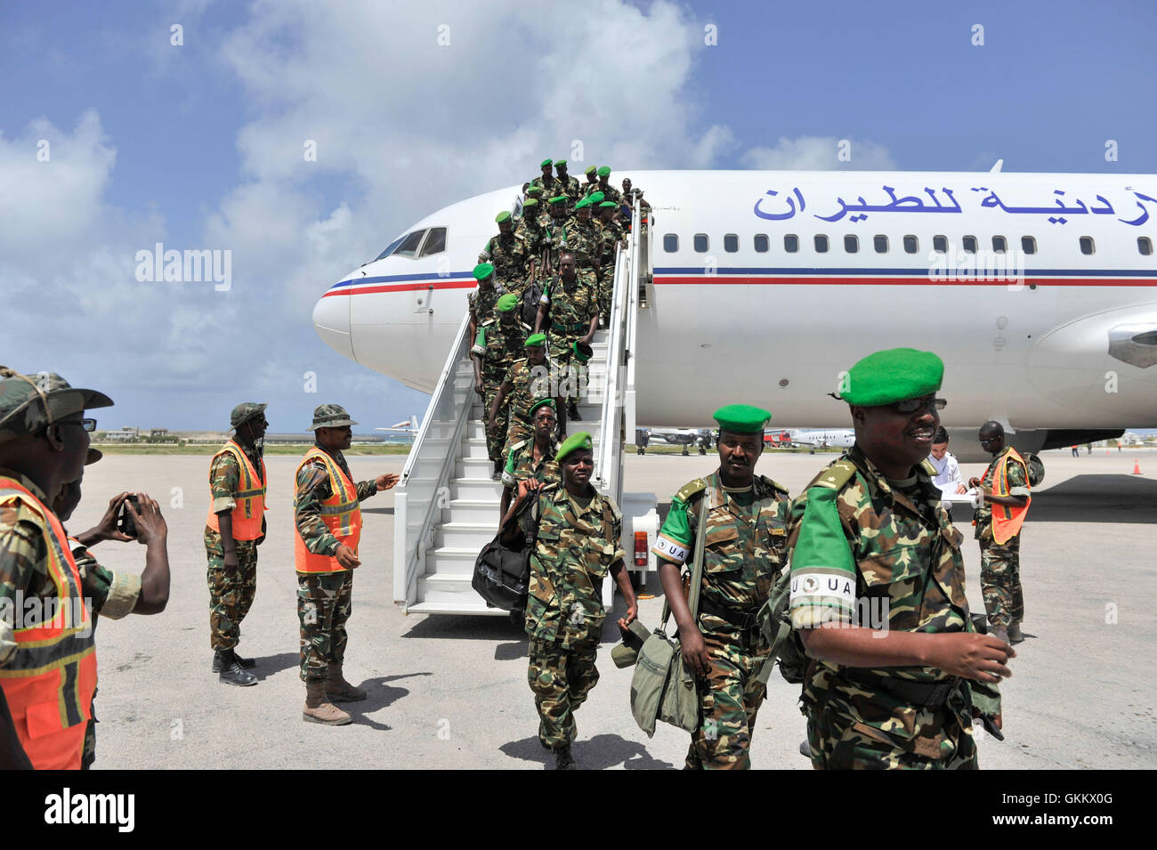 African union mission peacekeeping hi-res stock photography and images ...