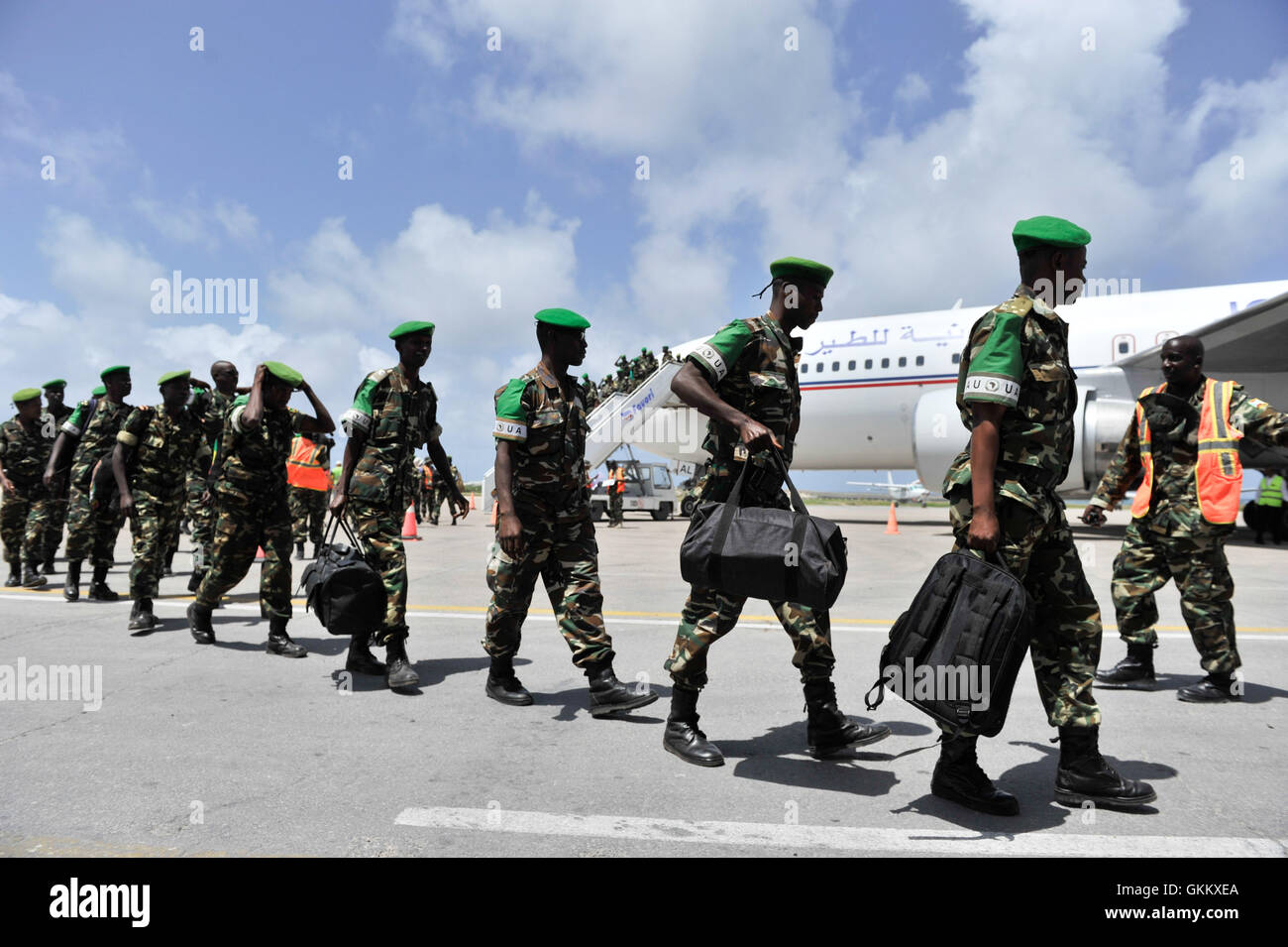 African union mission peacekeeping hi-res stock photography and images ...