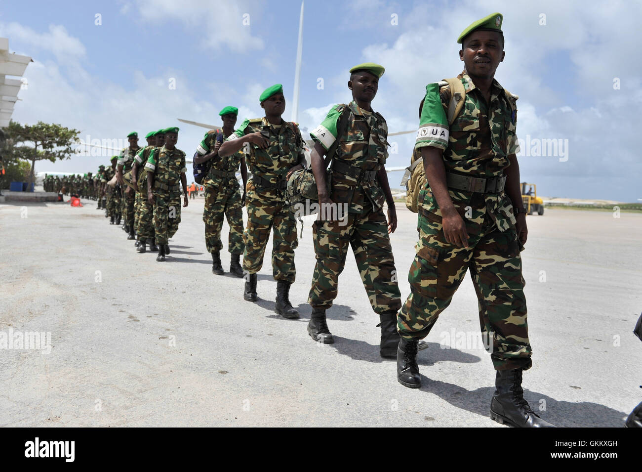 African union mission peacekeeping hi-res stock photography and images ...