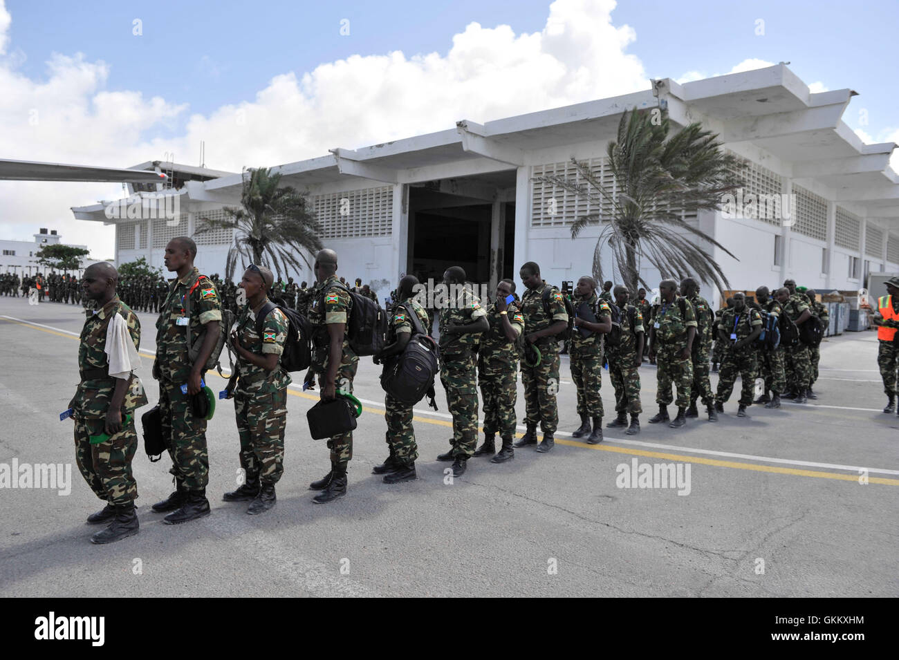 Burundian troops, part of the African Union Mission in Somalia (AMISOM ...