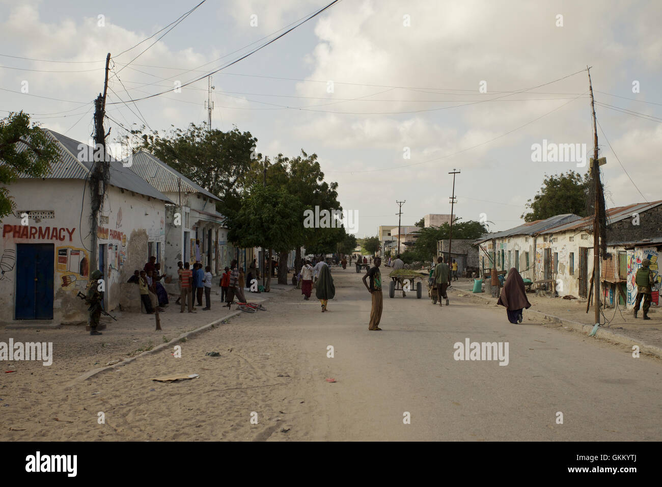 A tour through the streets and markets of Torfiq District, East ...