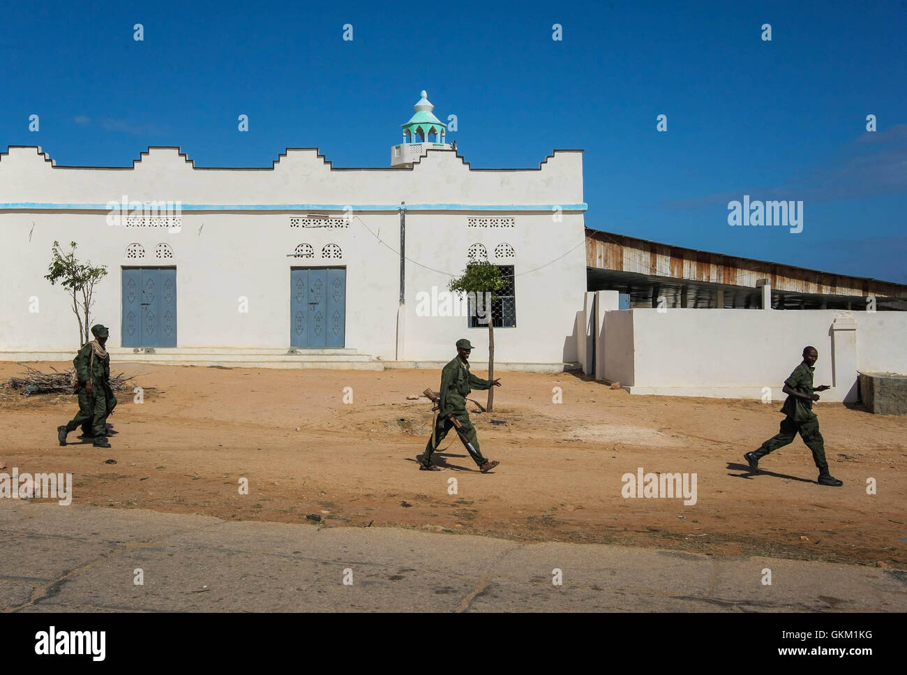 Somali mosque hi-res stock photography and images - Alamy